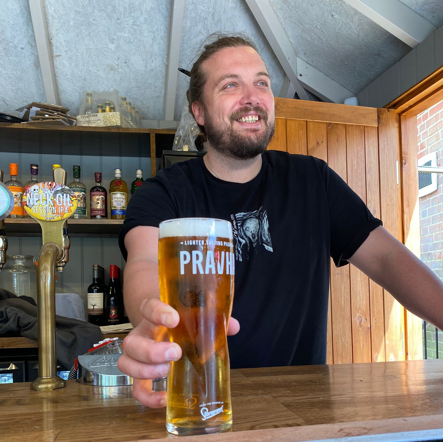 Ship Inn | pub | East Grinstead | Young's Pub