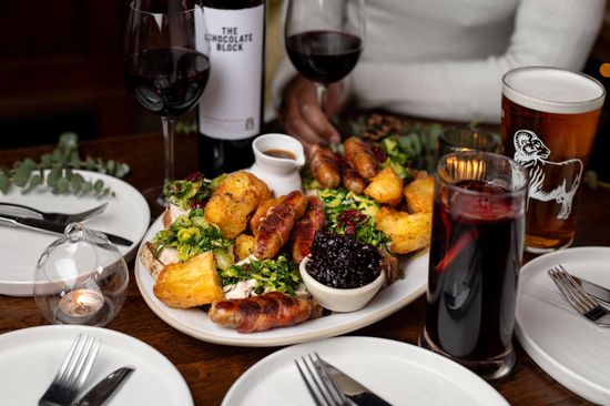 Christmas - Ship Inn